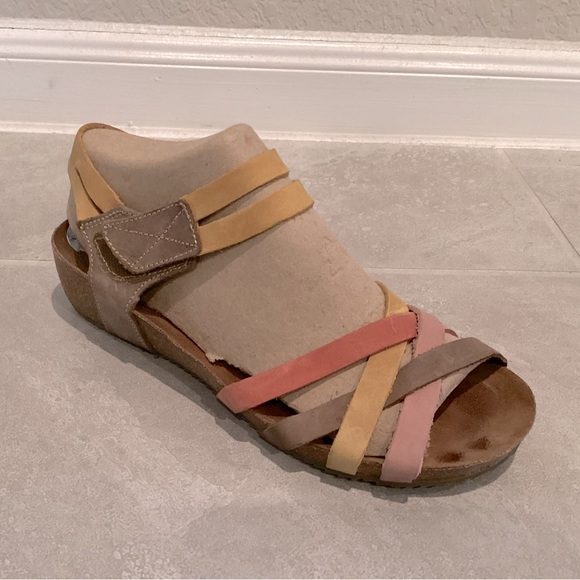inter bios | Shoes | Interbios Comfort Sandal Strappy Cork Footbed ...